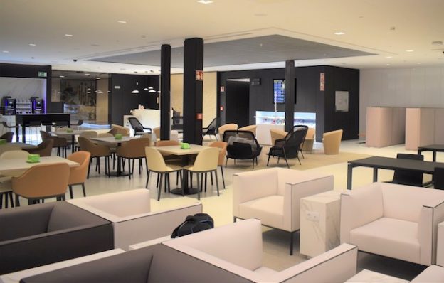 La sala VIP Canudas del Aeropuerto de Barcelona, en la T2, duplica su ...